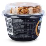 Yogurt proteico con muesli alla nocciola / ai frutti di bosco protein ...